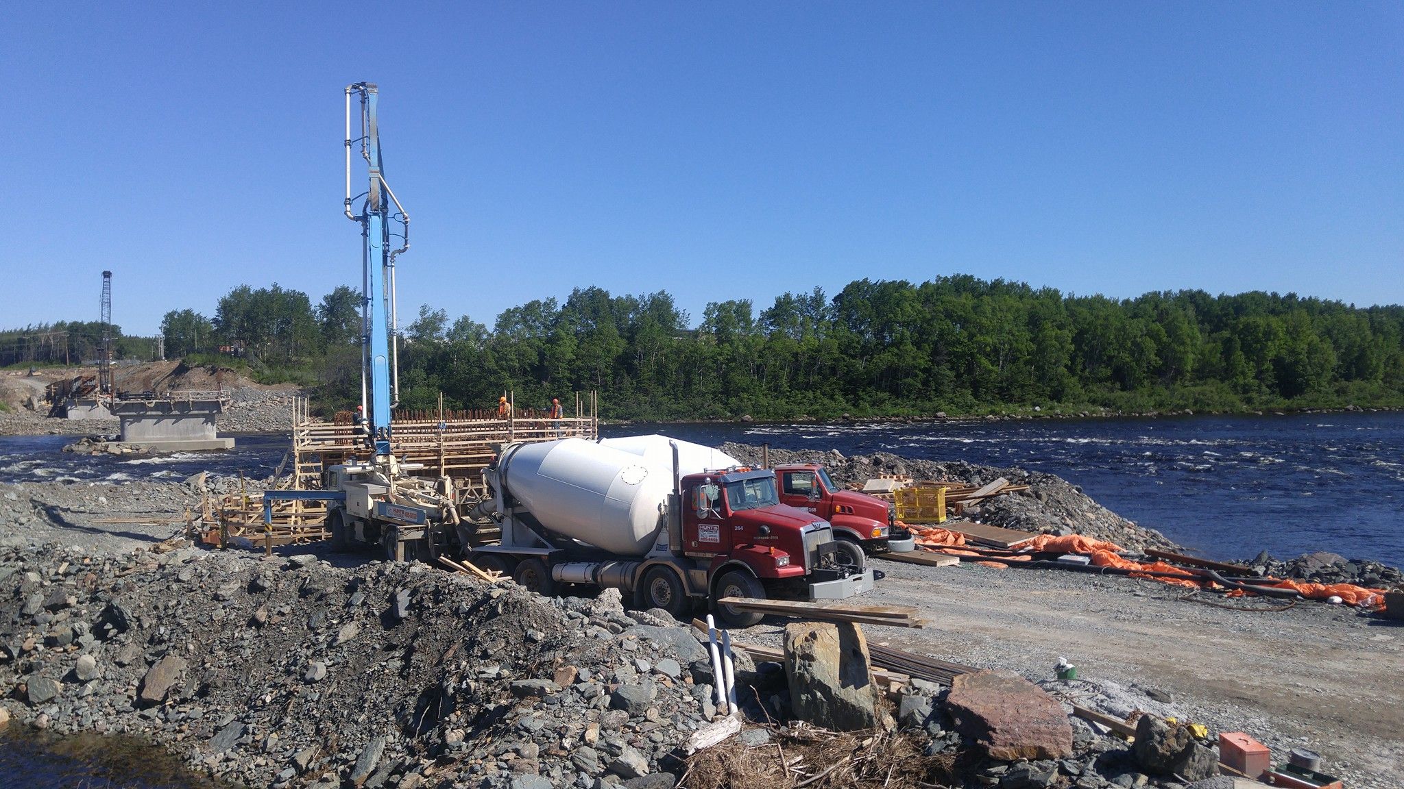 Hunt’s Concrete Supplies Ltd. | Exploits Connect