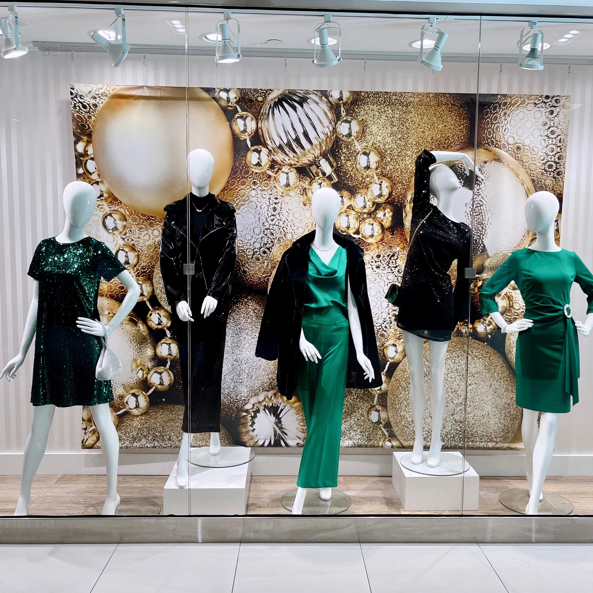 Samuel & Co. | Exploits Connect